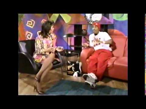 Tupac's first interview on BET Channel (1992) - YouTube