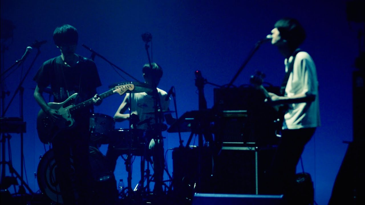 ミツメ - "ブルーハワイ 〜 cider cider" at 青山 Spiral Hall - YouTube