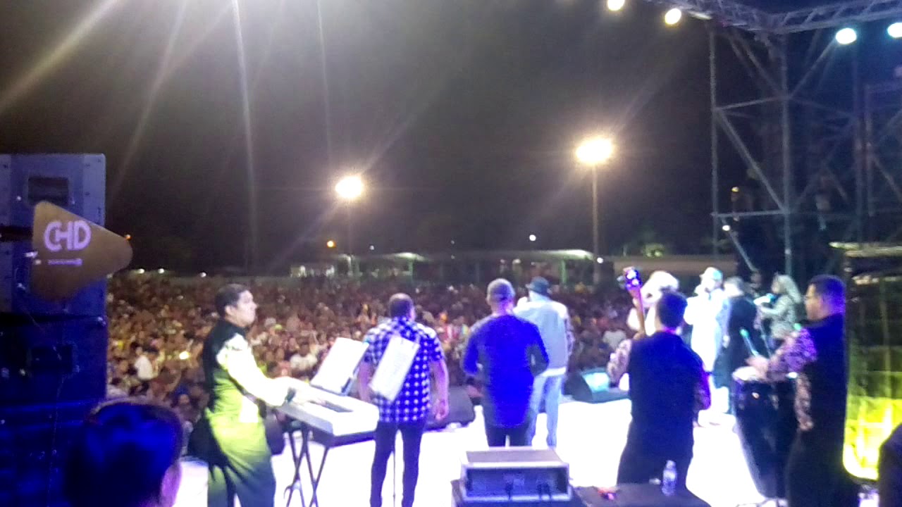 Hansel y Raúl - YouTube