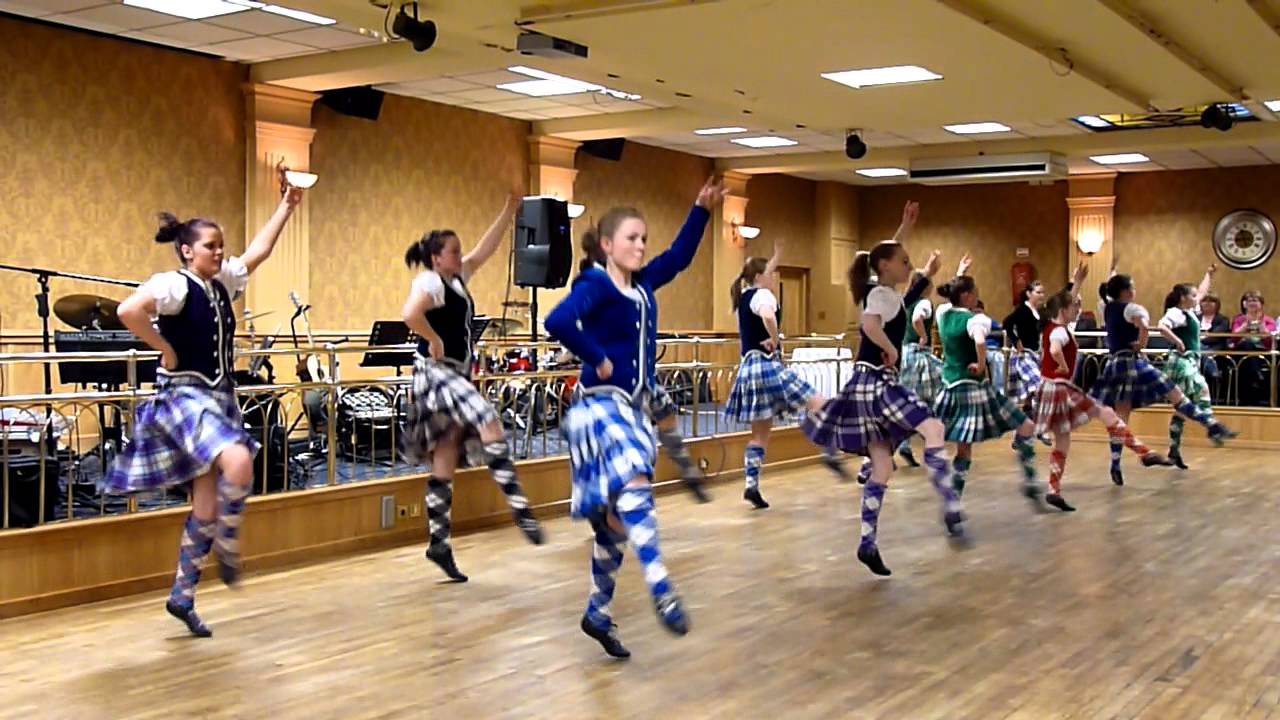 Ceilidh night Omagh WUTD 27th May 11 052.MTS - YouTube