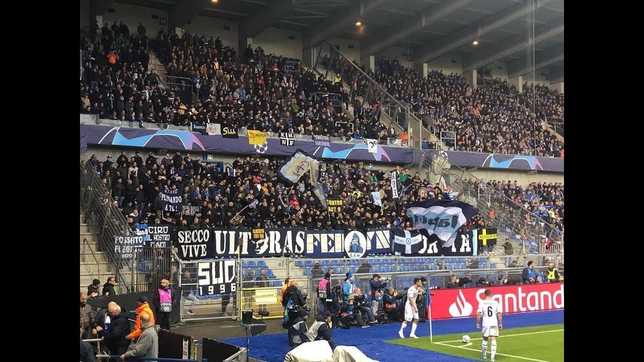 ULTRAS NAPOLI A GENK - YouTube