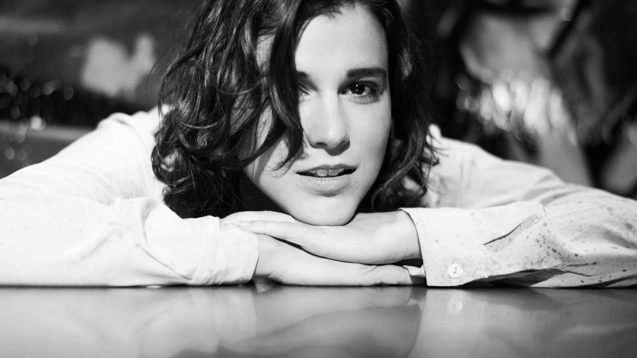 ALEXANDRA SOCHA FROM SPRING AWAKENINGS AND RED OAKS SINGS AT THE GREEN ...