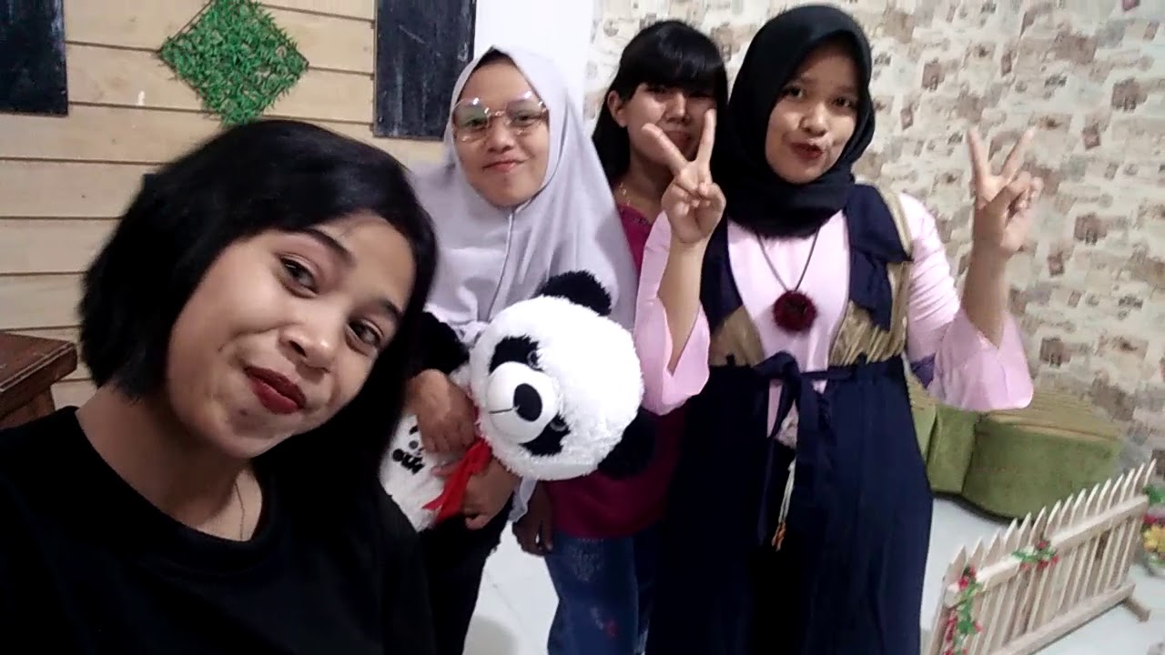 Sahabat saling menopang.. Trimakasih sahabat2 ku - YouTube