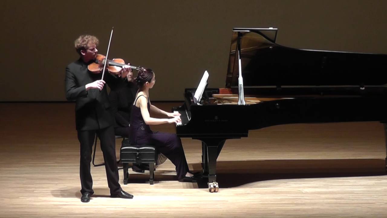 Piazzolla : Le Grand Tango - YouTube