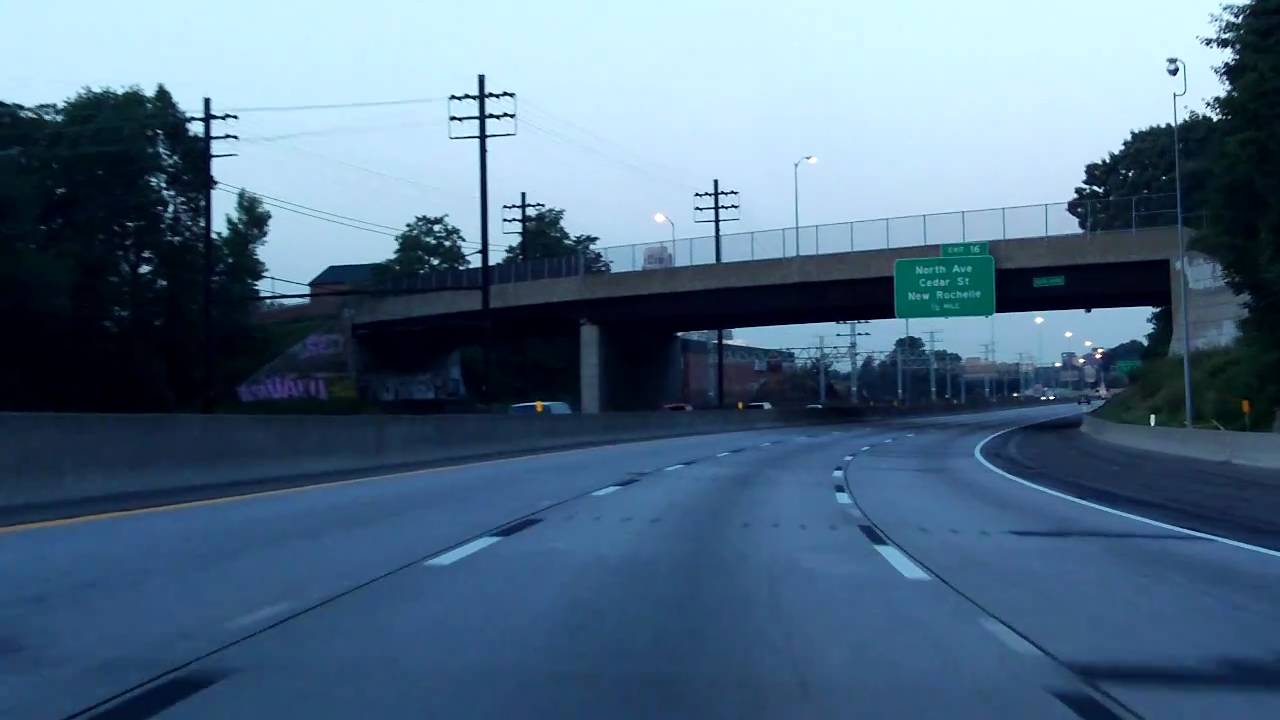 New England Thruway (Interstate 95 Exits 21 to 15) southbound - YouTube