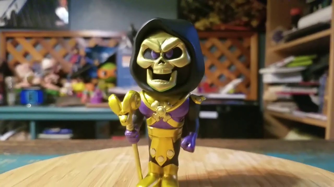 Disco Skeletor Metallic Masters of the Universe Soda Funko Vinyl Figure ...
