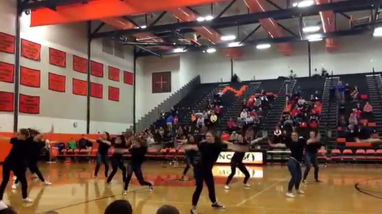 Normal Community High School Guy-Girl Dance 2015 - YouTube