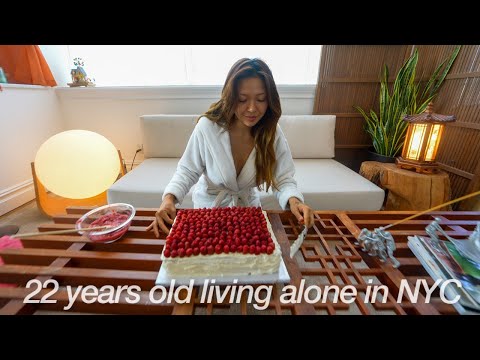 living alone in NYC as a 22 year old trying to find hobbies (i bake cakes for fun i guess)