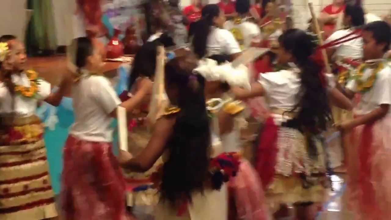 Tonga Hawaiian Christmas - YouTube