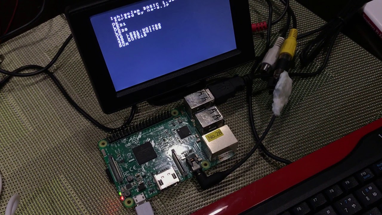 IchigoJam RPi beta版公開記念、自動起動動画 (auto boot demo) - YouTube