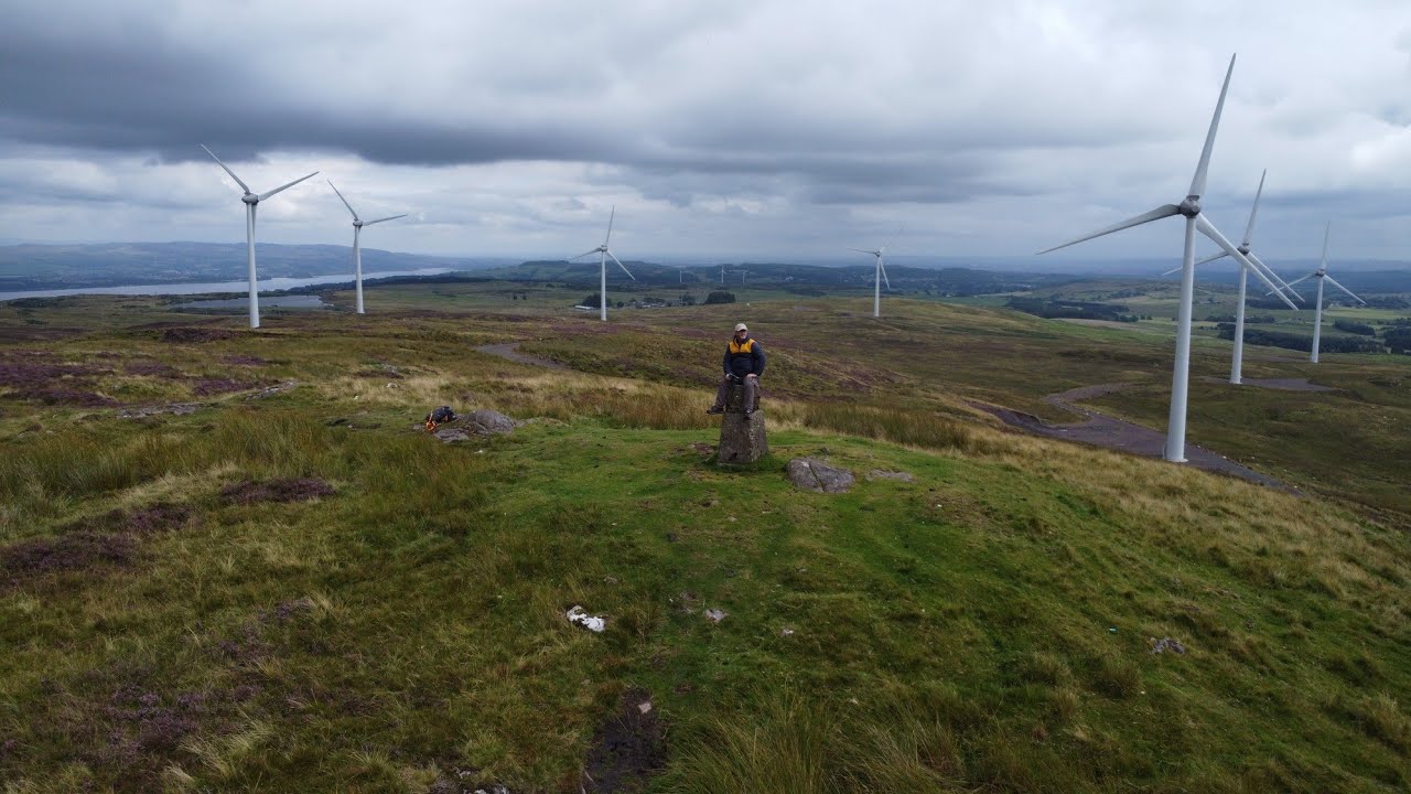 Corlic Hill & the Inverclyde Windfarm .. DJI mini 2 SE Footage - YouTube