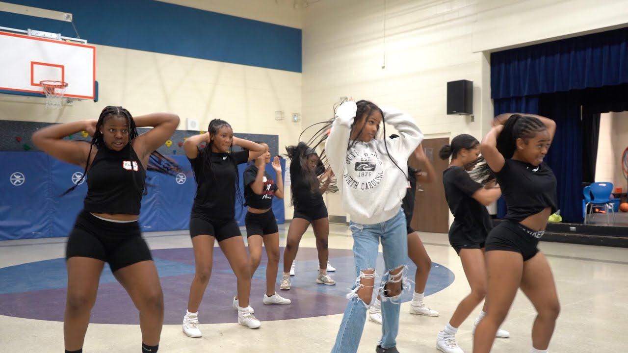 STOMP 'N SHAKE UNIVERSITY CHEERLEADING PREP CAMP! CHECK OUT DAY ONE ...