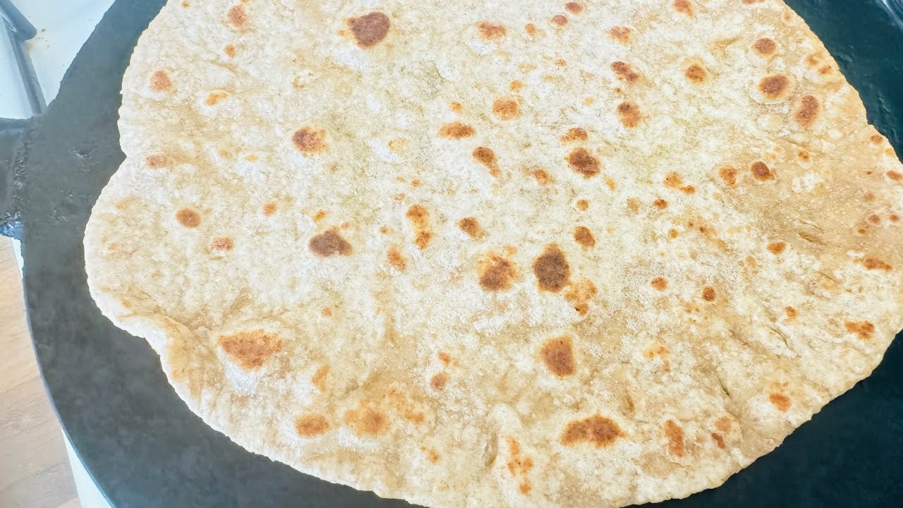 How To Make Chapati in Pakistan - YouTube