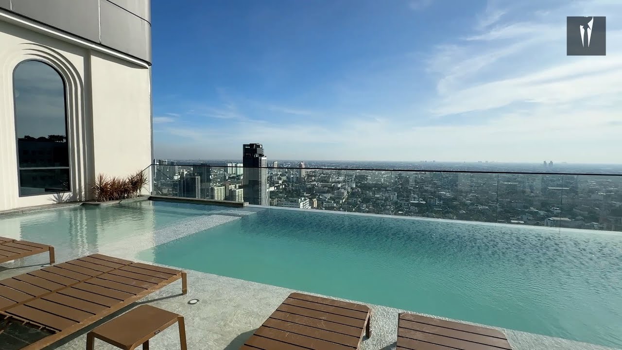 【曼谷性價比酒店】UHG四分之一拉查於丁酒店 | The Quarter Ratchayothin by UHG | 無邊際冰池 - YouTube