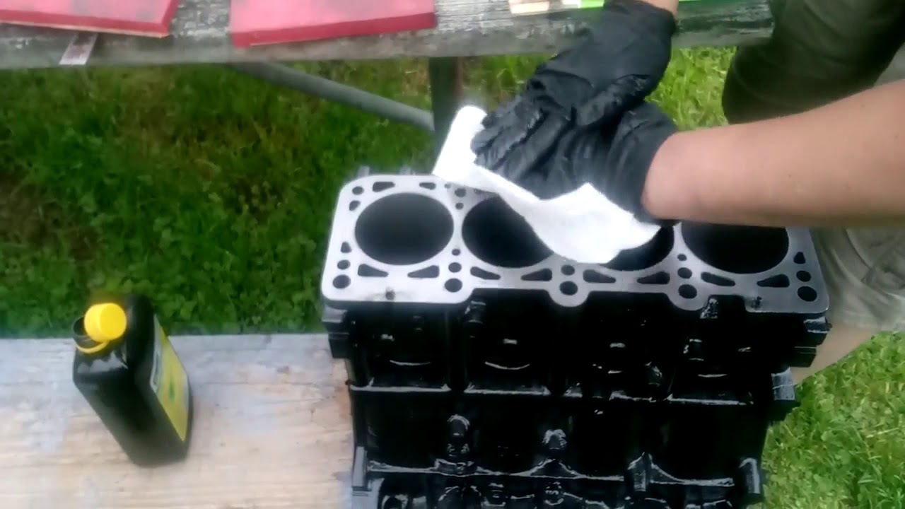 How to resurface a cast iron block - YouTube