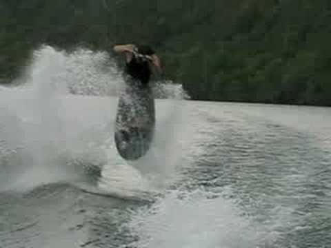 BB kneeboard trick from 8-12-08 - YouTube