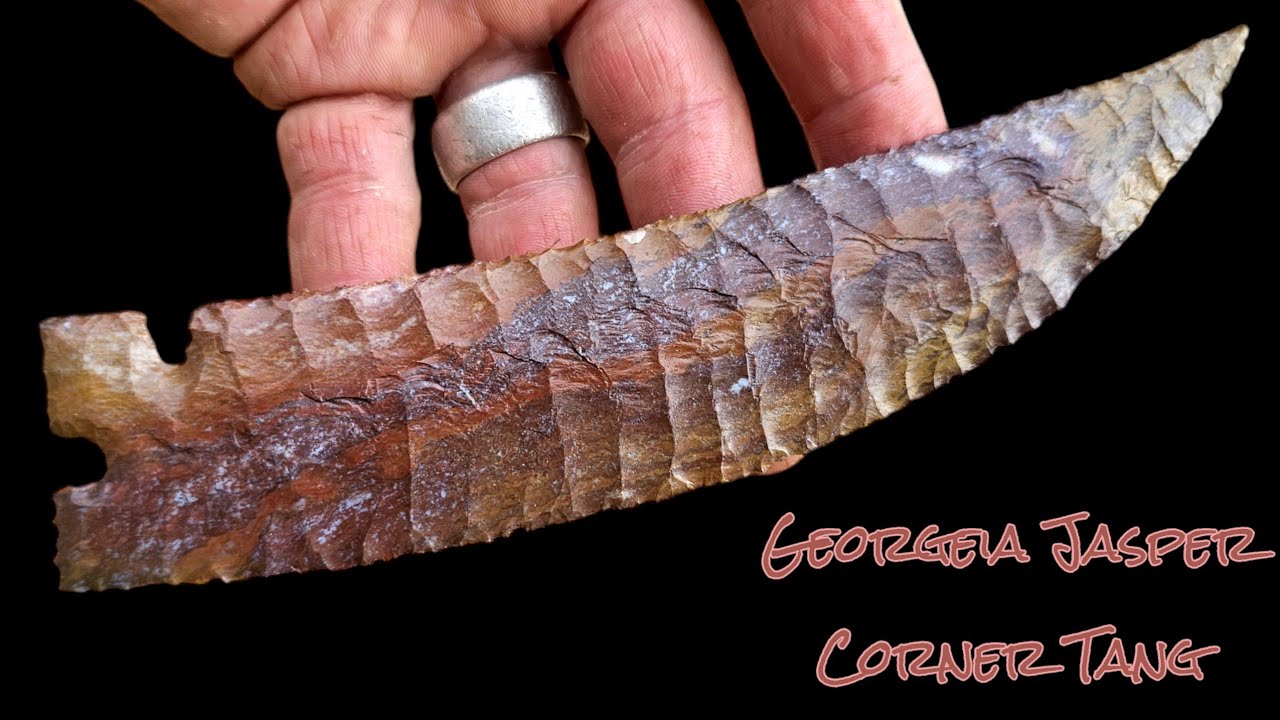 Start To Finish Fog Knapping A Georgia Jasper Corner Tang. - YouTube