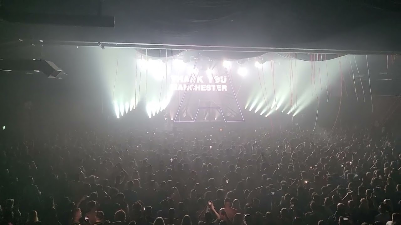 Armin Van Buuren 02 Victoria Warehouse Manchester 16/04/22 - YouTube