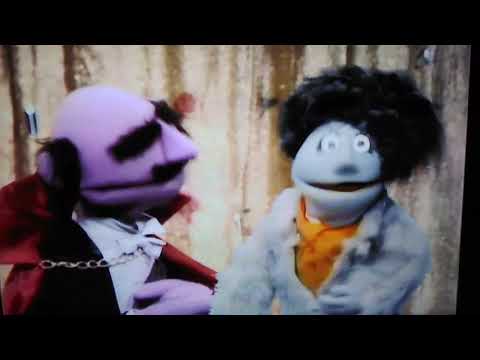 Classic Sesame Street: Mumford's Surprise Trick [Take 1] - YouTube