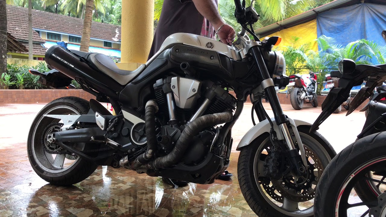 YAMAHA MT 01 | EXHAUST NOTE | WALK AROUND - YouTube