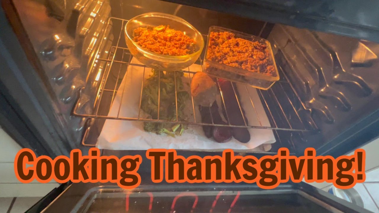 Ugly Kitchen Cooking - Thanksgiving Dinner for Two - YouTube
