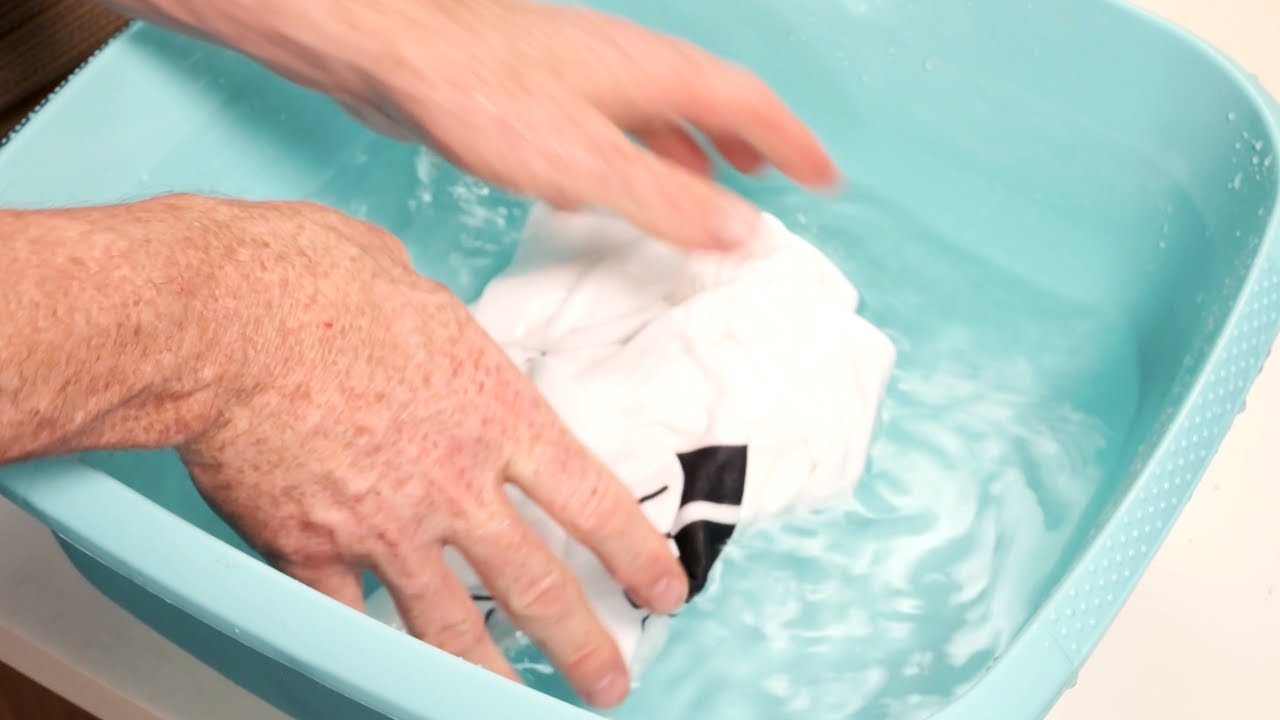 Cooling Towel Instructions - Storage and Cleaning - YouTube