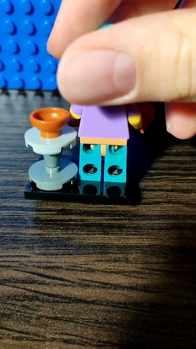 Лего фигурка гончарка. 24 серия Лего минифигурок. 😀🏺👍 #lego #лего # ...