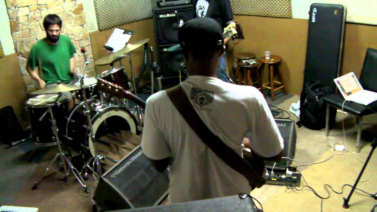 MCRAD STUDIO ROCHA TREECE MAURICIO JUNINHO nu MCRAD song EACH ONE II ...