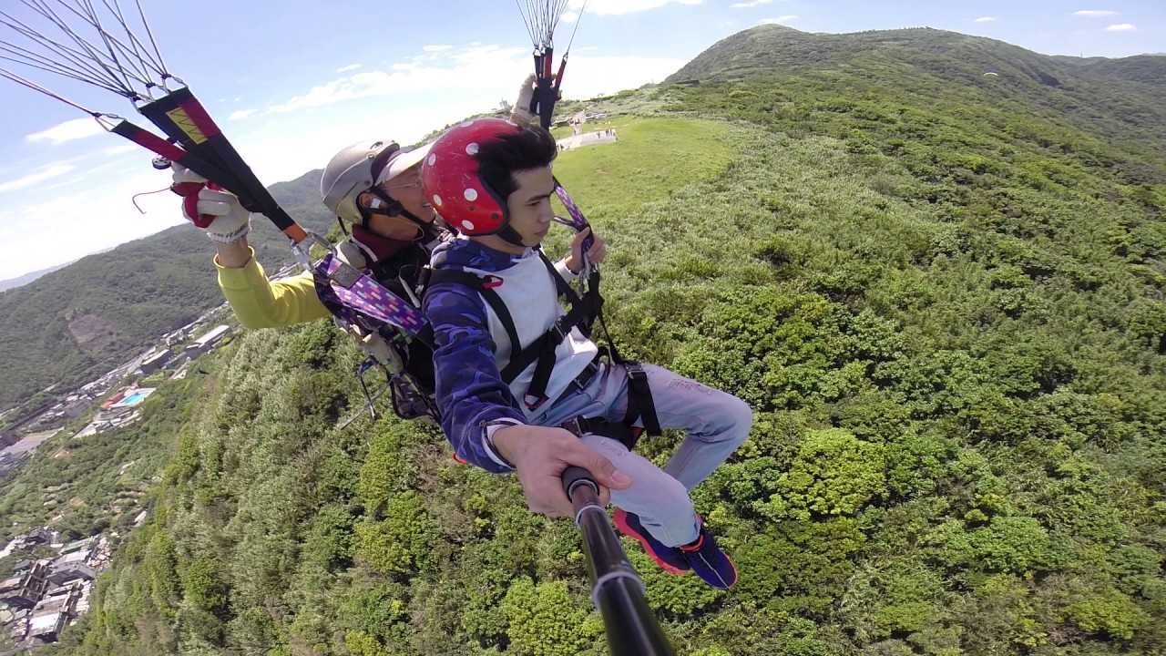 Paragliding in Taiwan (Nhãy dù ở đài loan part2) - YouTube
