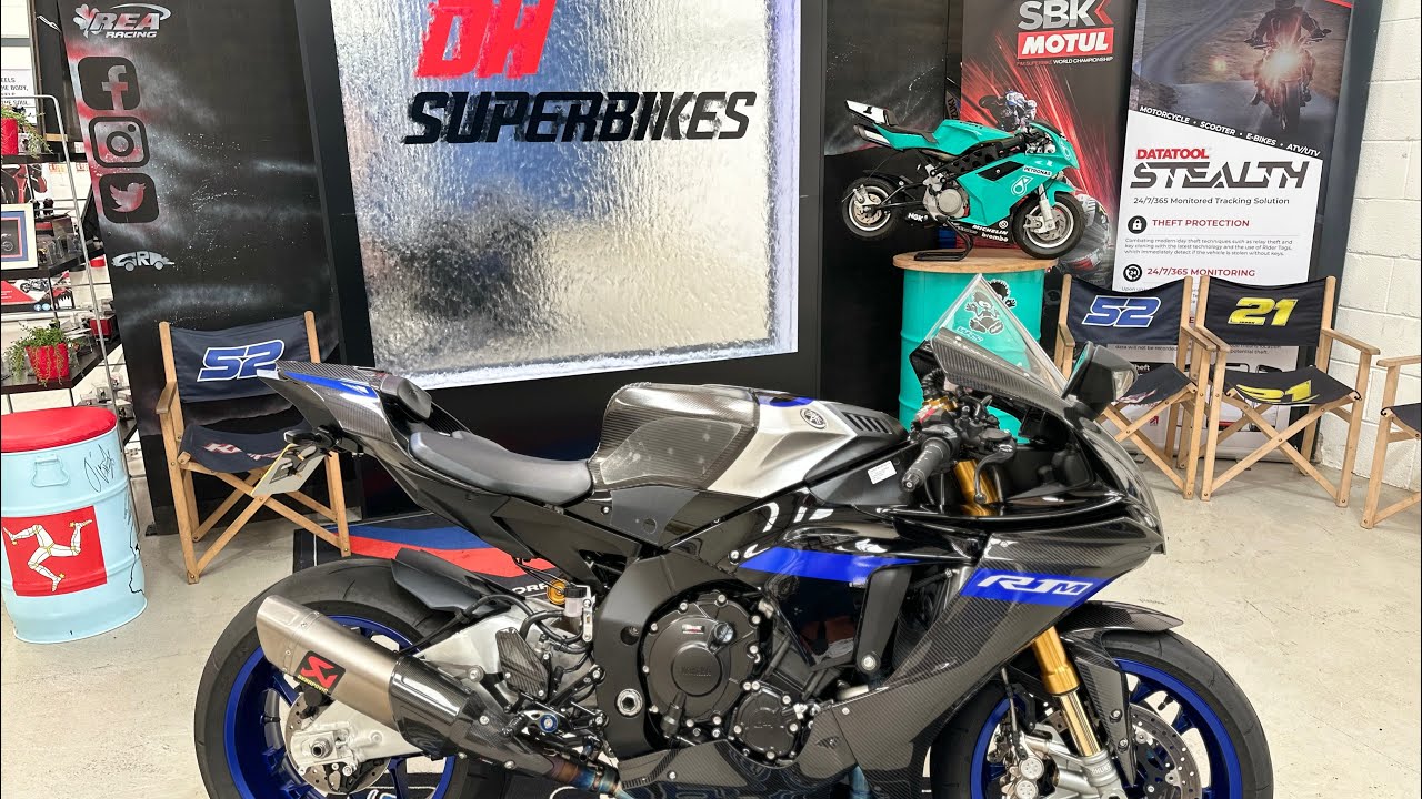 Yamaha R1M 2024 1300 Miles Full Titanium Akrapovic Gilles 1 Owner PX ...