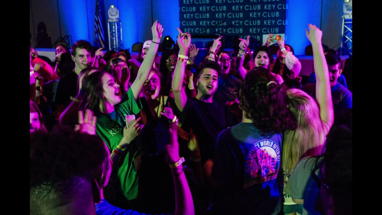 Small Crowd Cheering Sound Effect - YouTube