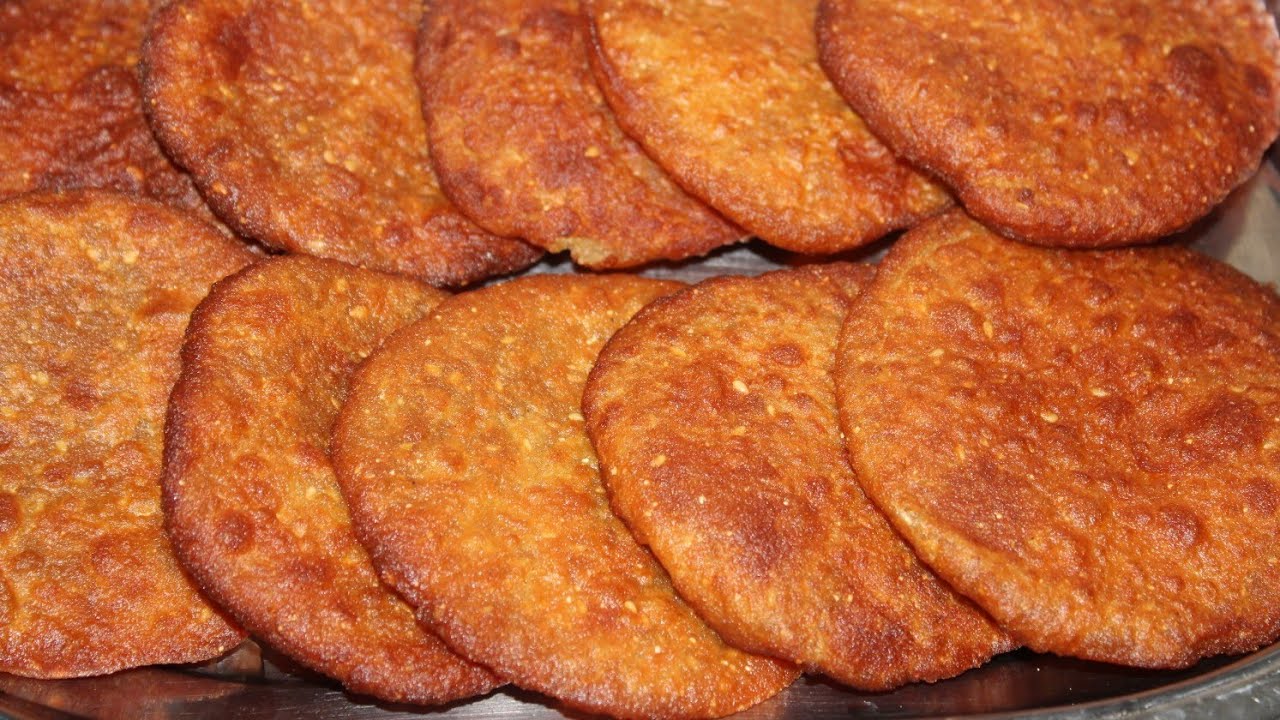 ಅಕ್ಕಿ ನೆನೆಸದೆ ಕೇವಲ10 ನಿಮಿಷದಲ್ಲಿ ಮೆದುವಾದ ಕಜ್ಜಾಯ ಮಾಡುವ ವಿಧಾನ/kajjaya ...