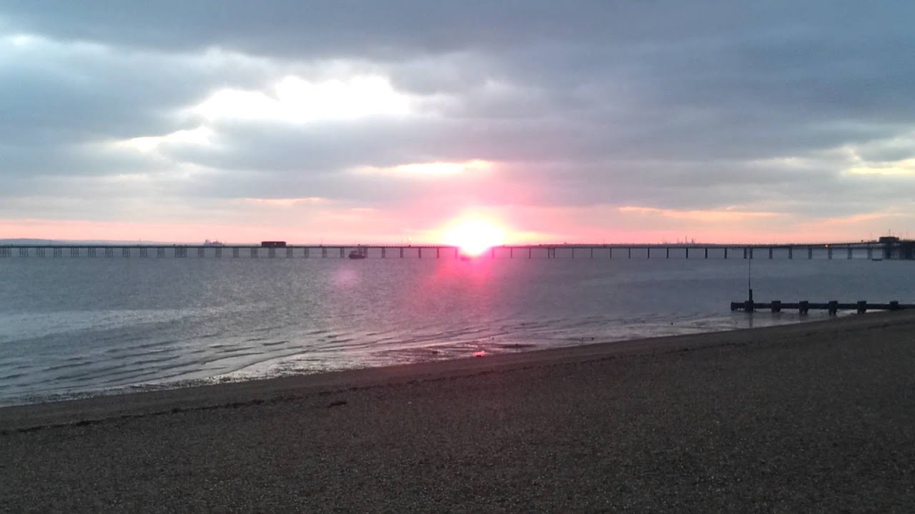 Sunset over Southend-on-Sea pier 20022013 - YouTube