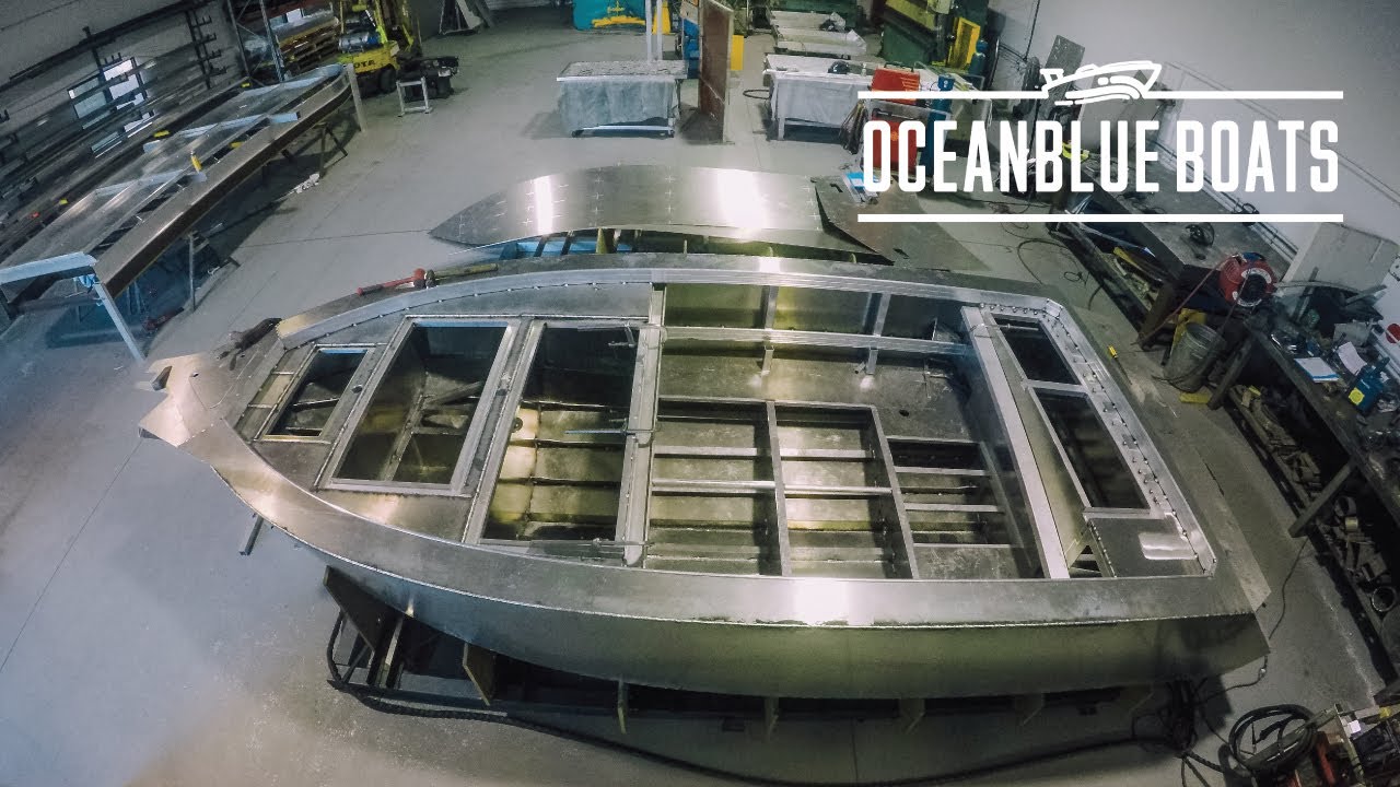 OceanBlue Boats Time-lapse - YouTube