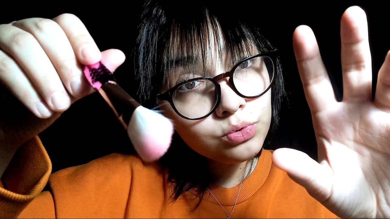 Asmr relaxing face massage _ brush your hair ( no talking ) - YouTube