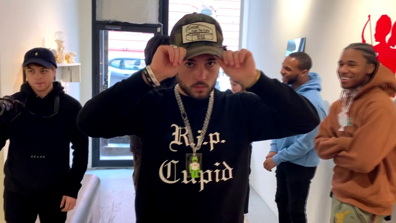 Eric Whiteback x Kristopher Kites NYC Popup vlog + outfit breakdown ...