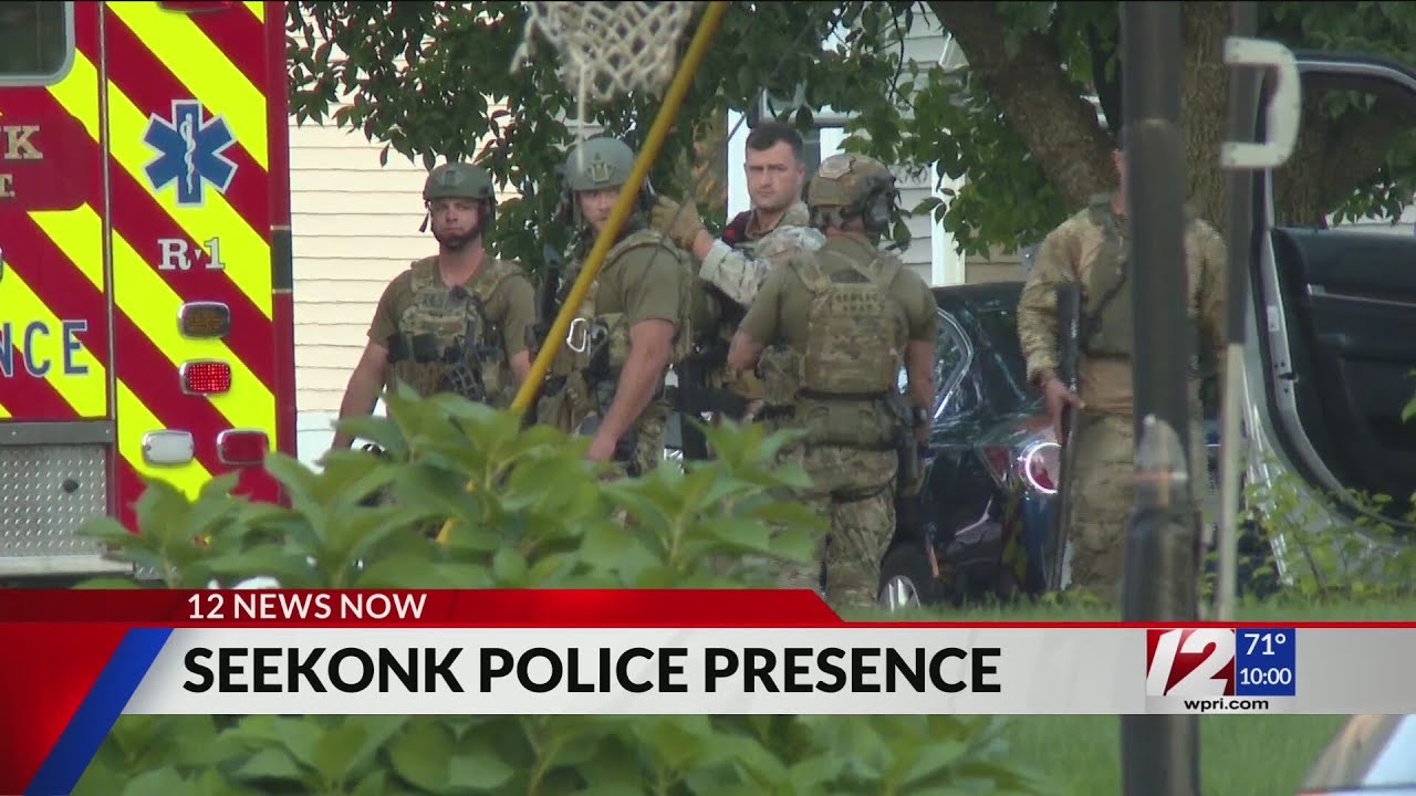Seekonk police lift shelter in place near Colt Drive - YouTube