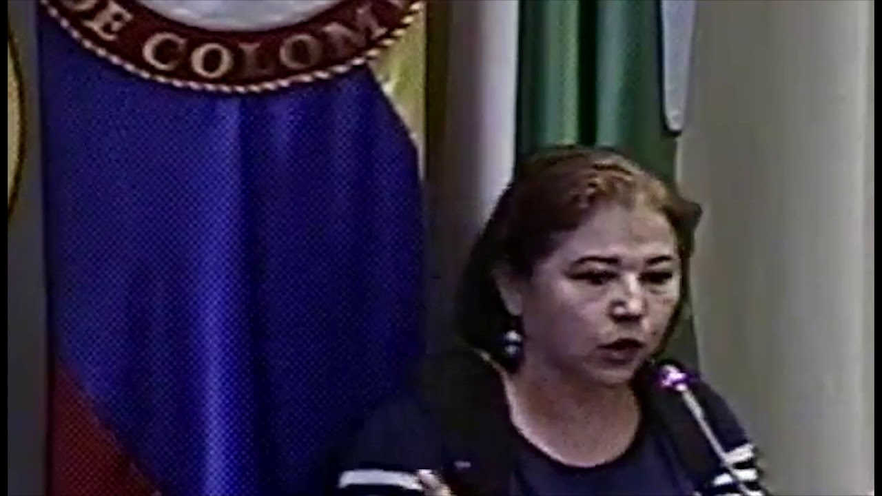 Liliana Escobar, víctima de la estafa inmobiliaria - YouTube