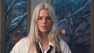 kate moth - Overnight Sensation Chords - Chordify