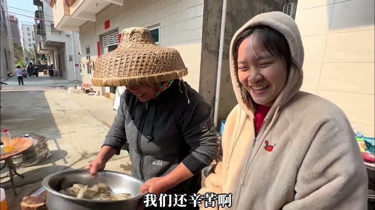 小芬舅舅海哥来我家做客,学长全家出动准备海鲜餐,二拉拉吃不停海哥量地球小芬旅记 Youtube