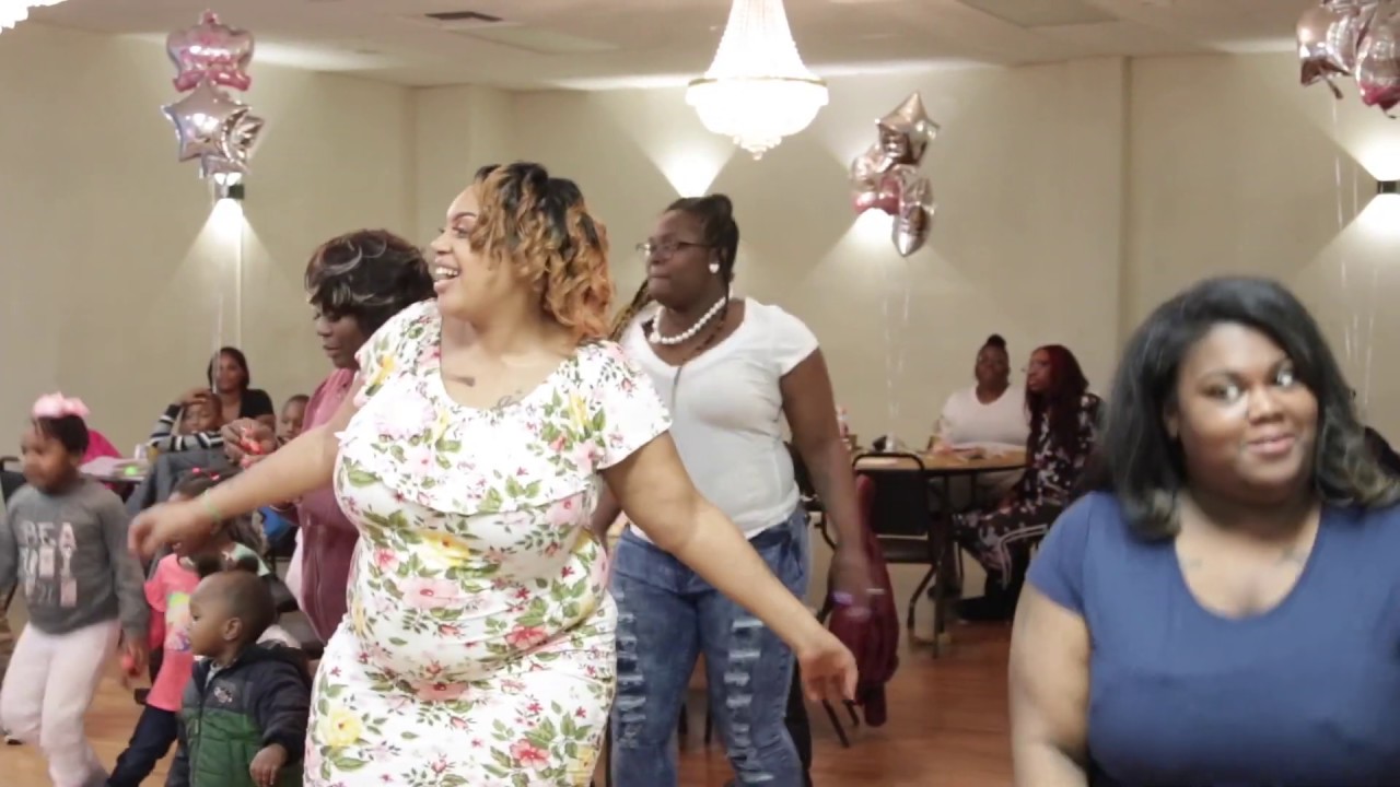 Joniecia Upshaw baby shower - YouTube