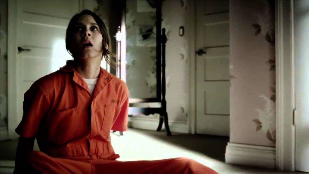 Pretty Little Liars Welcome to the Dollhouse Teaser 5x25 - YouTube