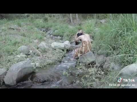 Tiktok ngintip orang mandi