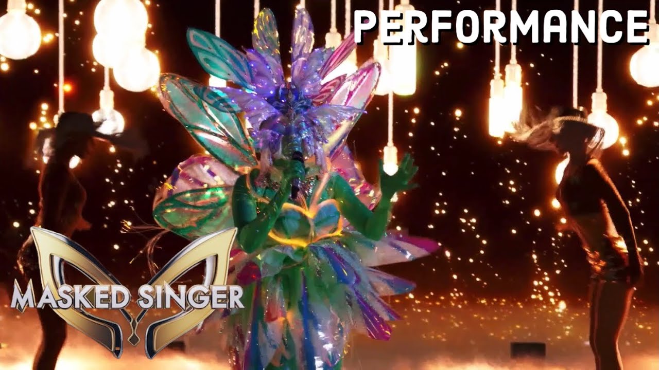 Fairy sings “Angel From Montgomery” by Bonnie Ratt | THE MASKED SINGER ...