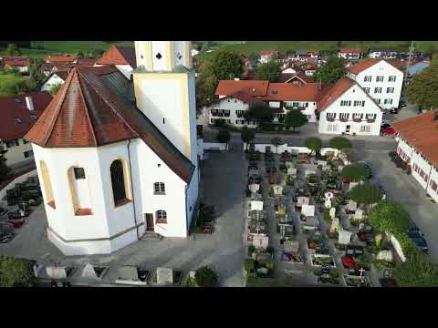 Roßhaupten und der heilige Andreas: mehr als ein Dorf, mehr als ein Name.