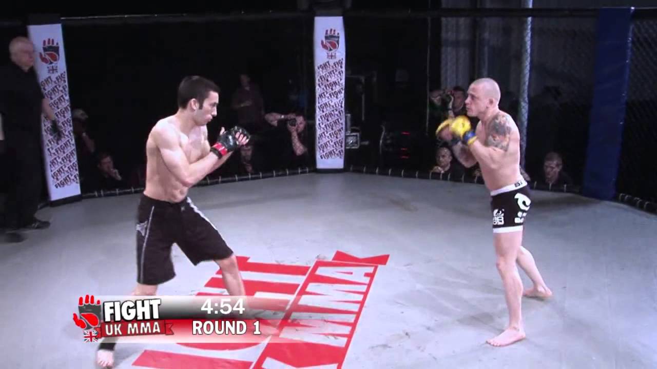 FIGHT UK 8 Chris Miah vs Mark Handley - YouTube