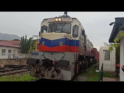 DE 33049KORNALI GEÇİŞİ UZUN YÜK TRENİ
