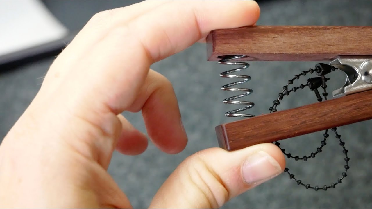 Grover Pro Deluxe Triangle Clip - Description & Demo - YouTube