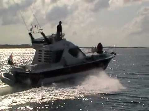 Powles 36 Fly. Twin Ford Sabre 6 cyl. - YouTube