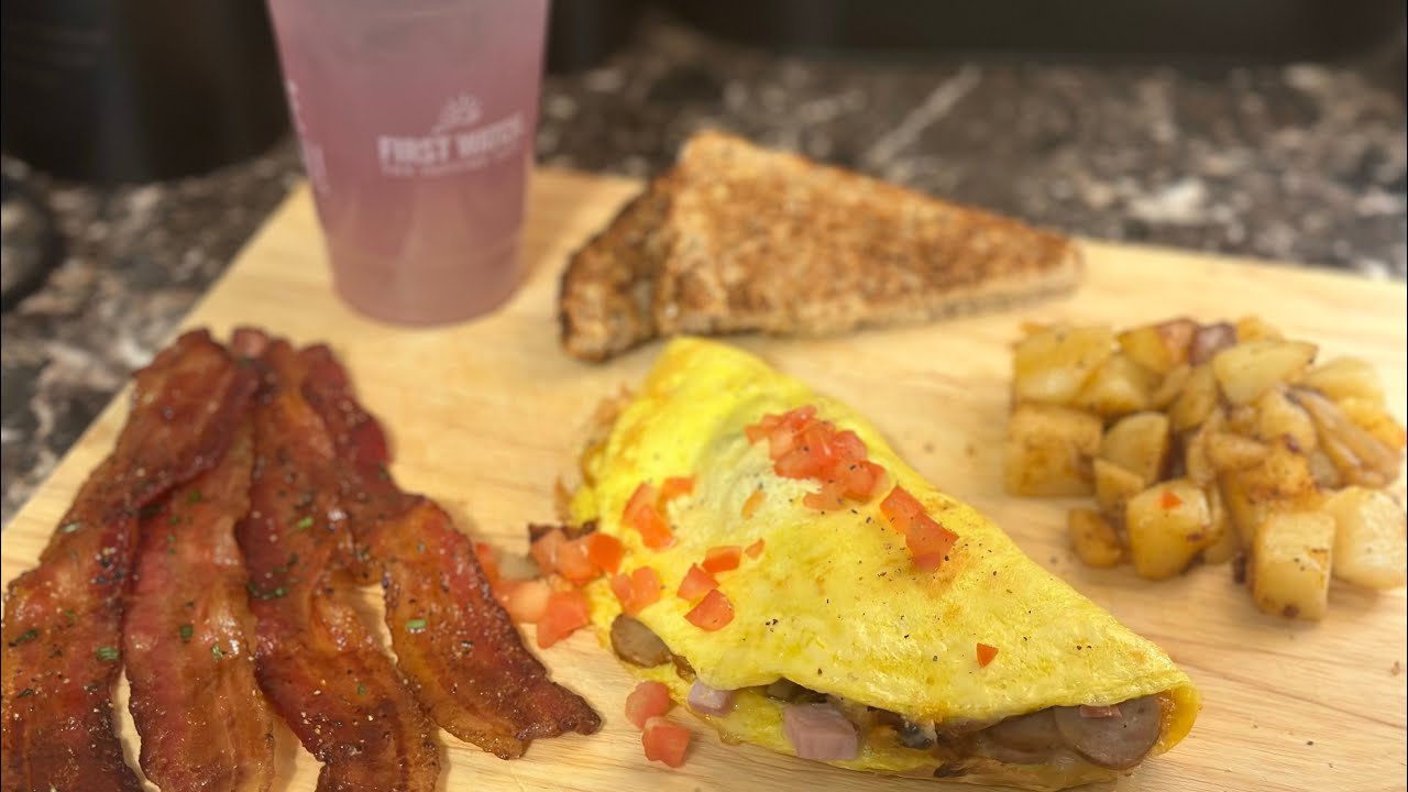 FIRST WATCH BRUNCH MUCKBANG THE WORKS OMELETTE MILLION DOLLAR BACON AND ...